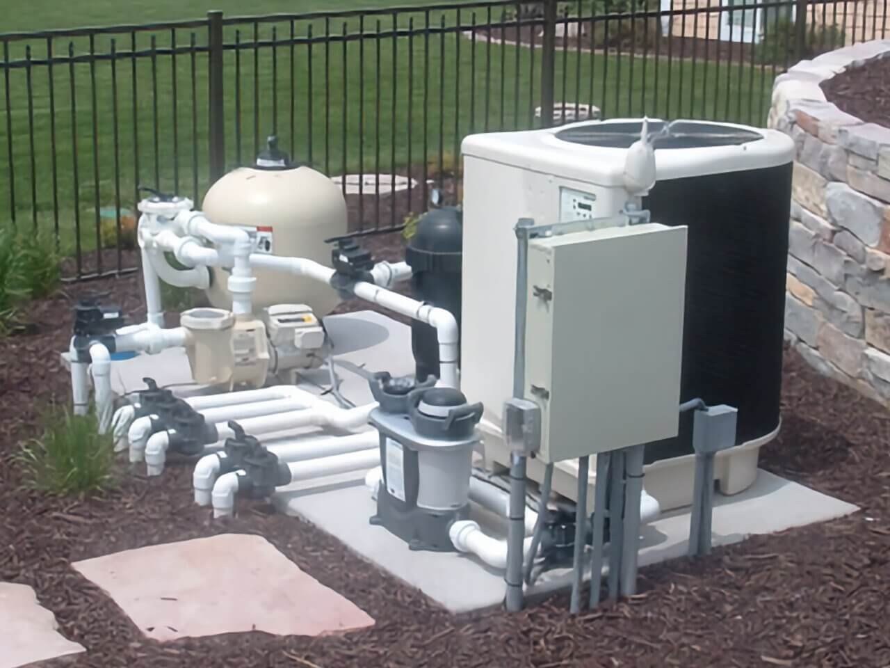 EQUIPMENT INSTALLATION|Triton Pool Services